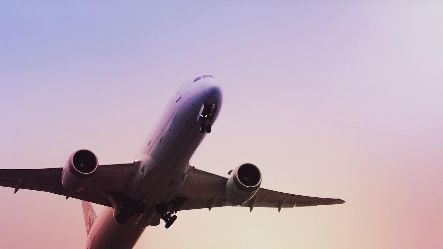 Quand devriez-vous réserver votre billet d'avion ? : guide pratique